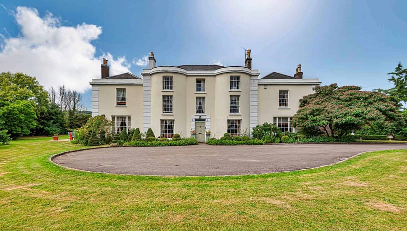 The Old Georgian Rectory, Gloucestershire | Landed Houses