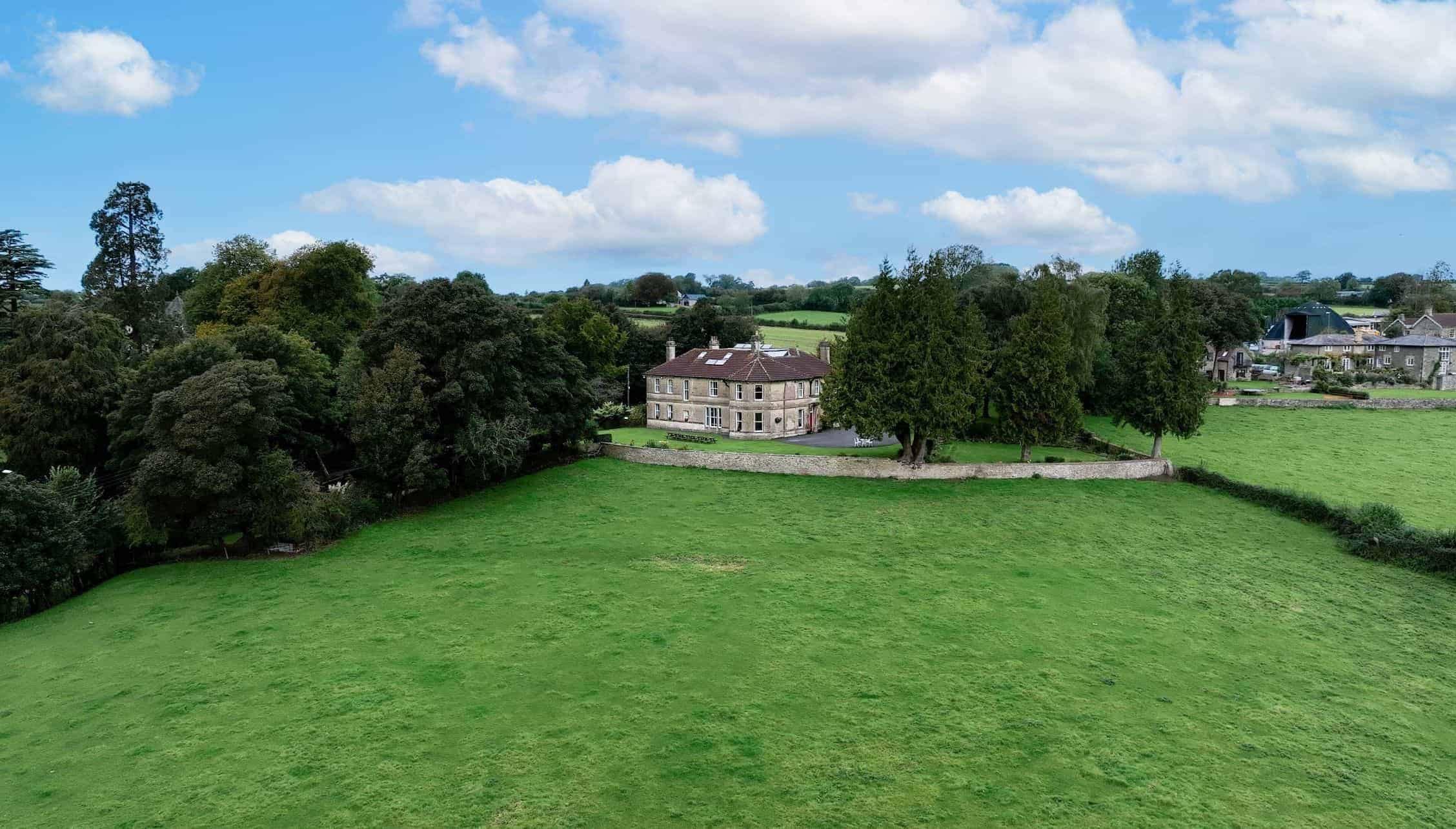 Cholwell Hall, Somerset | Sleeps 34 | Landed Houses